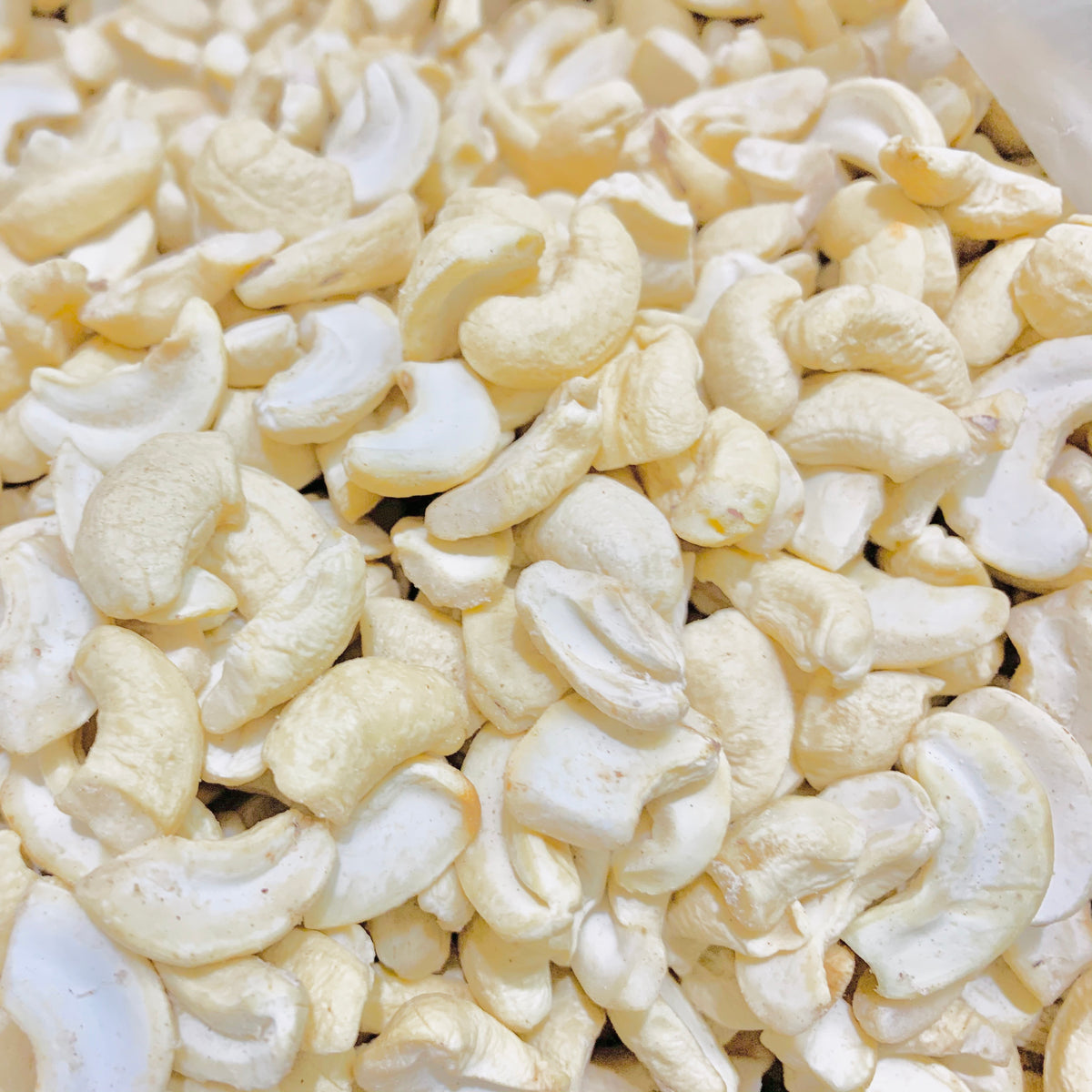 3 Pieces 6K Broken Cashew-Kaju – Vintage Farmers